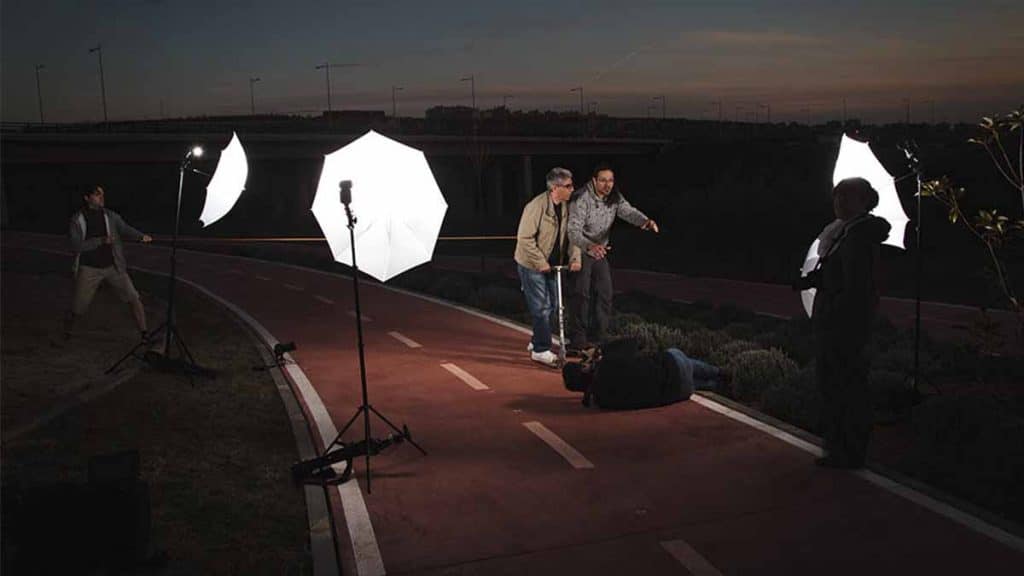 Usa la Fotografía Strobist para Mejorar tus Retratos | 2026